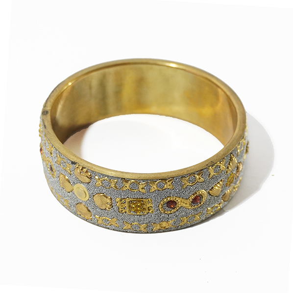 Brazalete en bronce decorado India – Kirfa