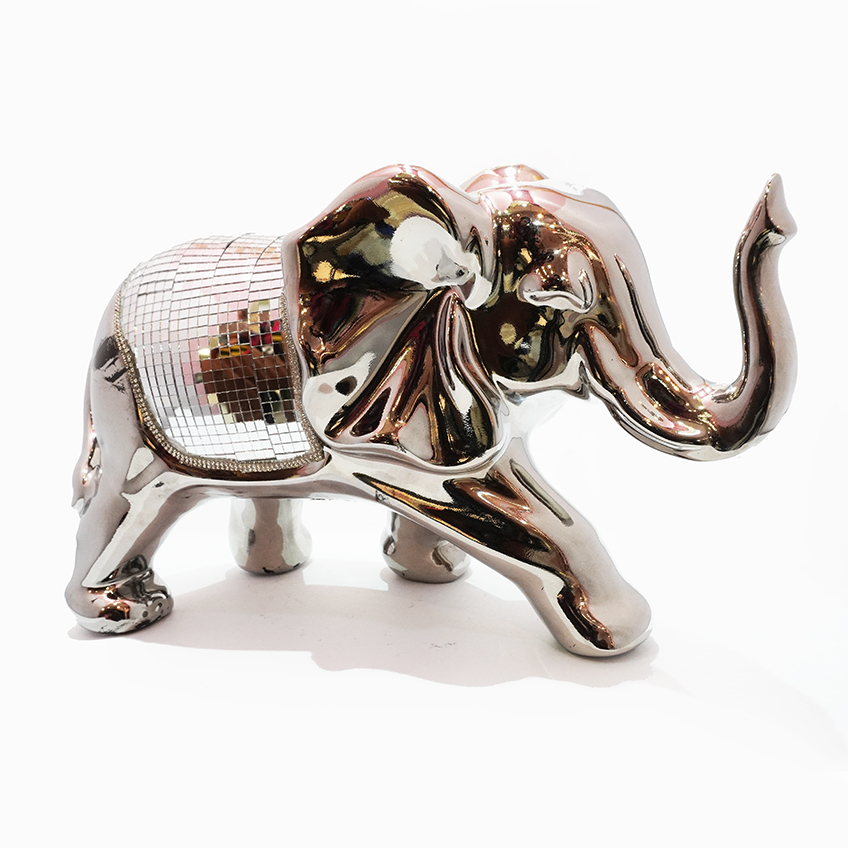 Elefante metalizado, con baño en electroplata – Kirfa